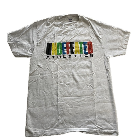 Undefeated | Shirts | Mens White Undefeated Graphic Tshirt | Poshmark